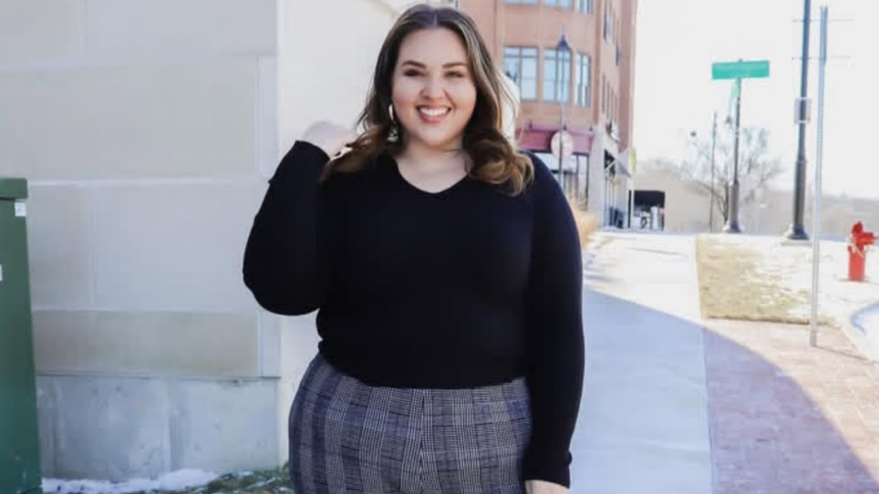 Sarah Rae ~ Glamorous Plus size, Curvy Model, Wiki, Lifestyle and ...
