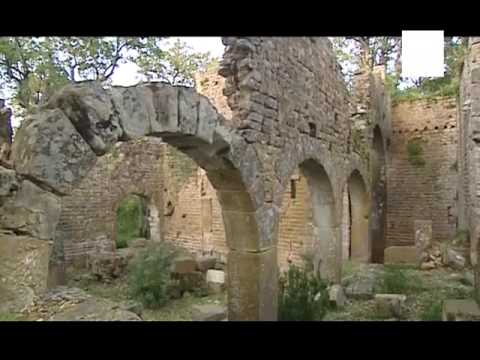 Ksar Fatma, trésor archéologique dans la région d'El Taraf - YouTube