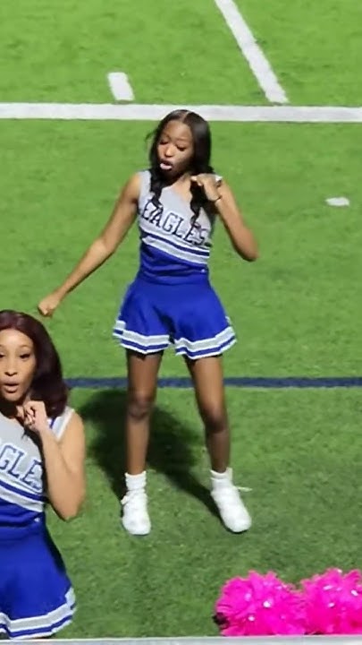 "ROLL WITH THE BLUE" #highschoolcheer #varsitycheer #cheerlife #cheerleading #cheershe8 #share ...