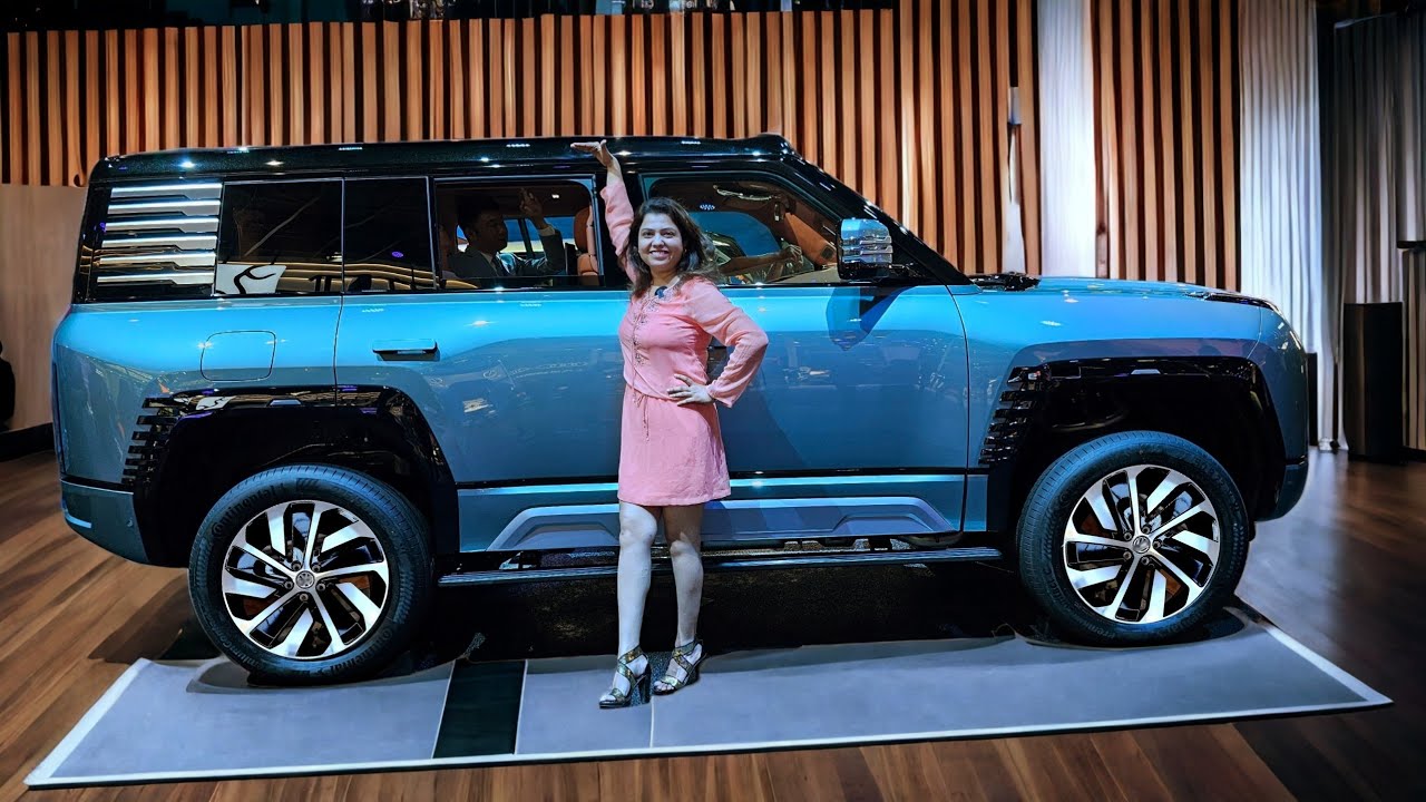 World's Most Powerful SUV 😍 - BYD Yangwang U8 - 38 Sensors, 16 Cameras ...