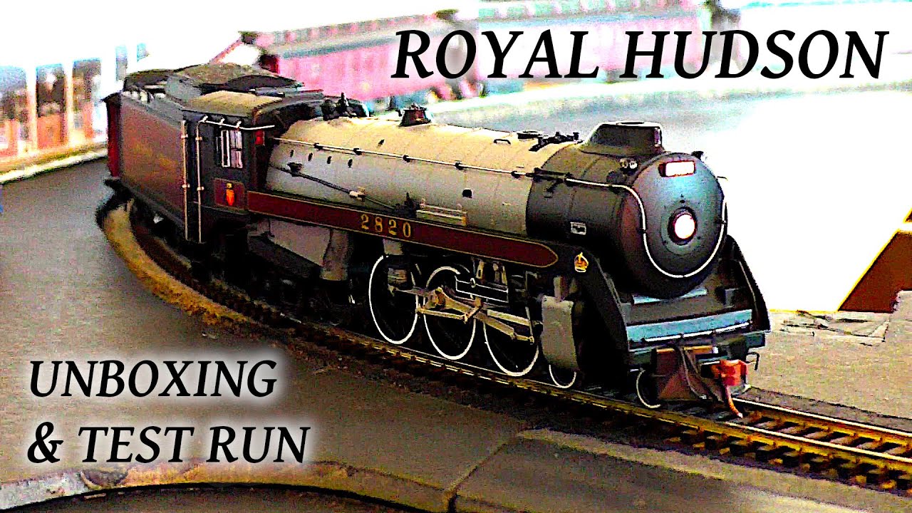Rapido HO Royal Hudson unboxing and test run - YouTube