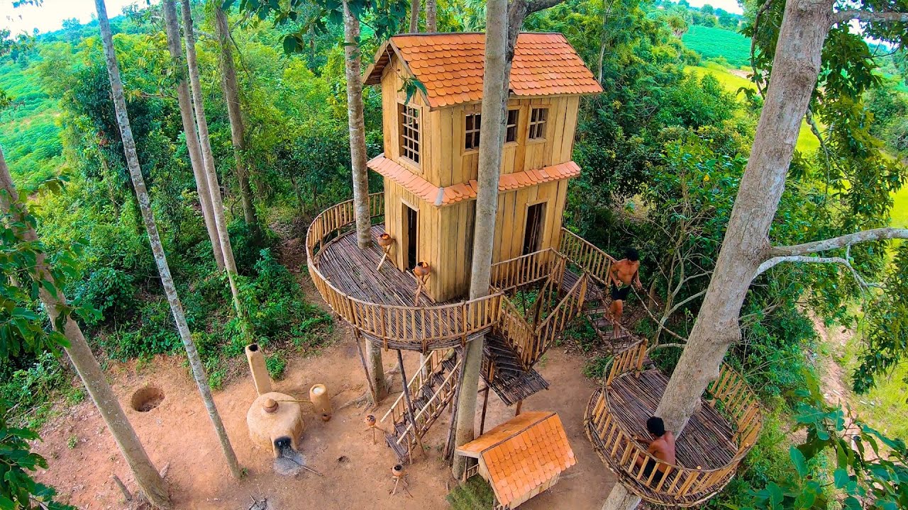 Make Wild Grapes Wine After Finished Build Greatness King Tree House By ...