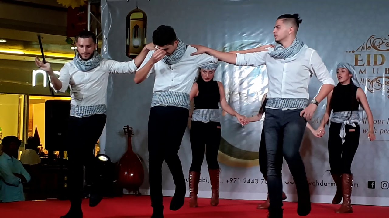Arabic dance - YouTube