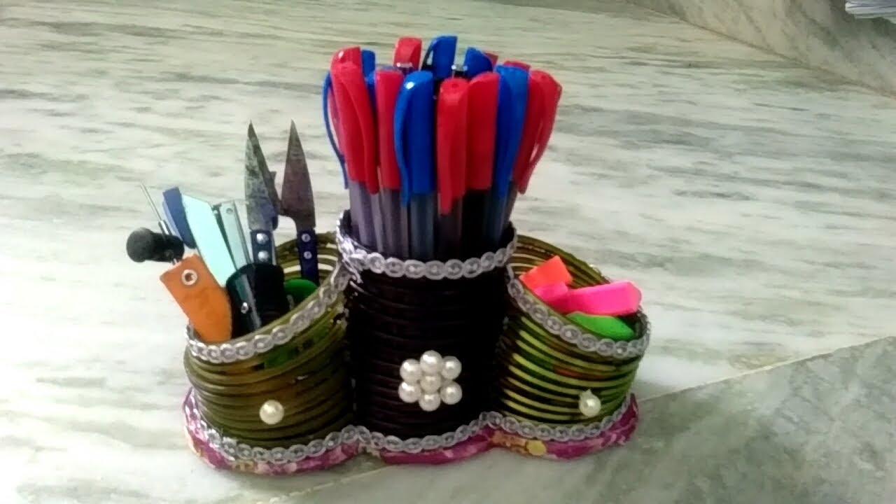 Pen stand with bangles/గాజులతో పెన్ స్టాండ్ తయారీ/How to make pen stand ...