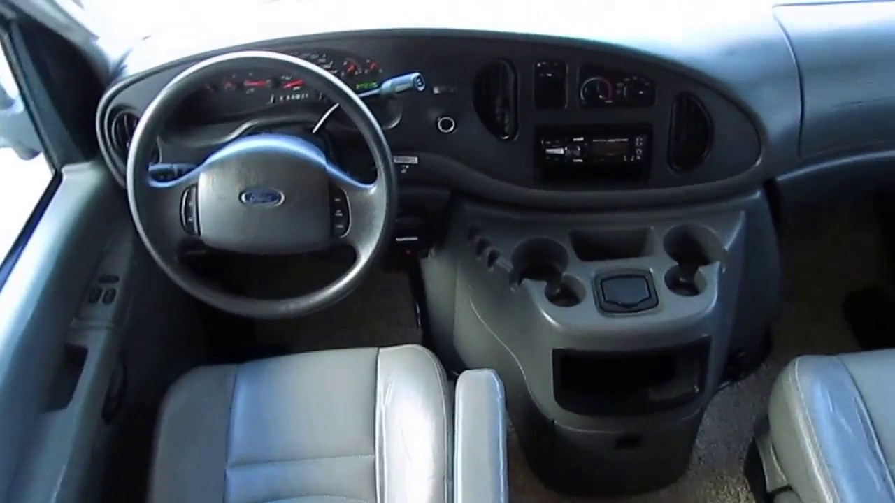 SOLD! 2004 Coachmen Freelander 3100 WB Class C ,Slide , Rare Rear King ...