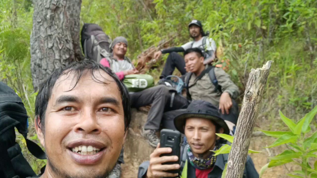 Viteran Gunung turun naik gunung - YouTube