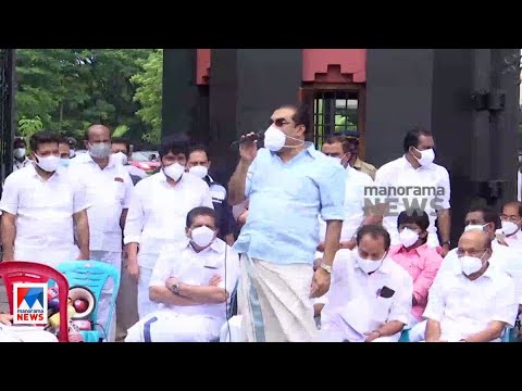 മറുപടി പറയാന്‍ മനസില്ല ;കടക്ക് പുറത്ത് ; മുഖ്യമന്ത്രിയുടെ റോളില്‍ പി ...