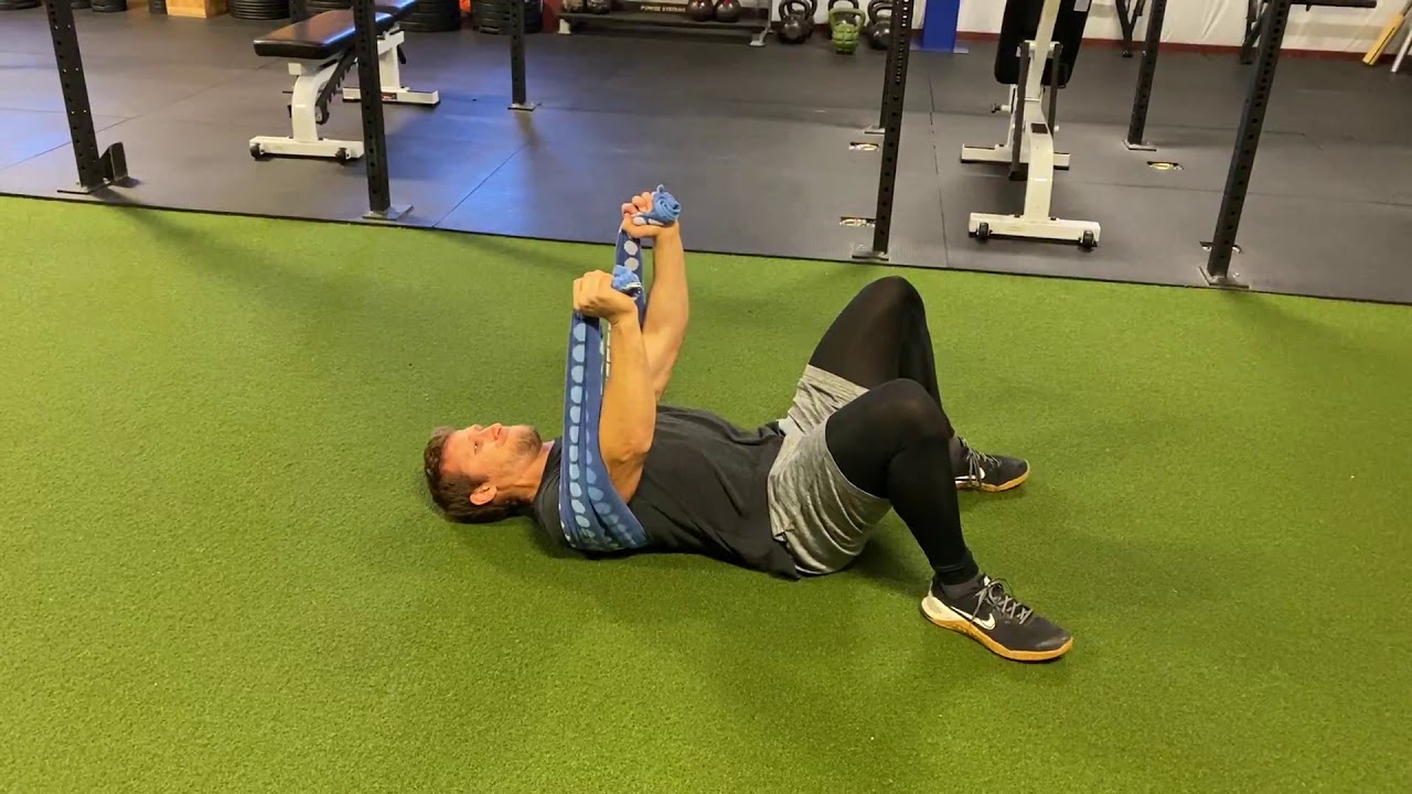 Floor Press - Towel Isometrics - YouTube