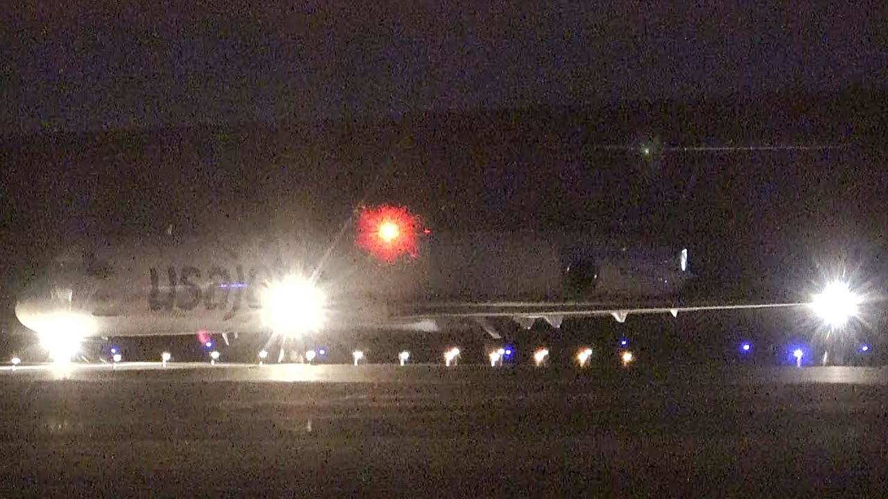 USA Jet Airlines MD-88(SF) [N833US] Takeoff at Willow Run Airport - YouTube