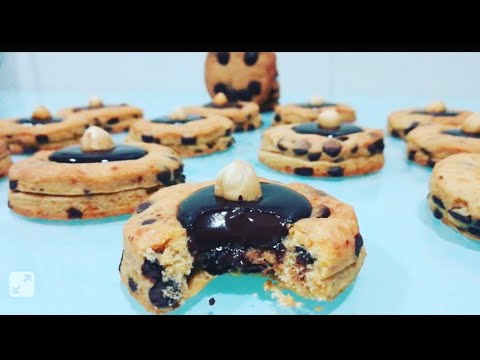 Fursecuri cu chips de ciocolata. Galletas con chips de chocolate ...