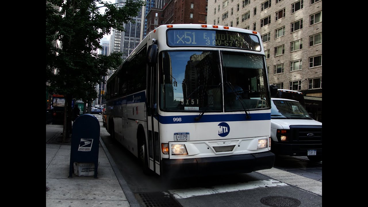 MTA New York City Bus: A Ride On 1999 New Flyer D45S "ITV" Viking 998 ...
