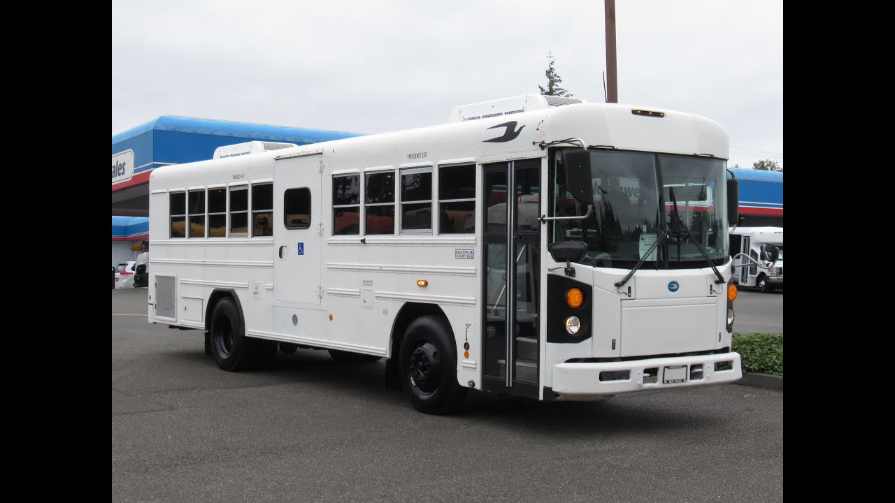 2012 Blue Bird 22 Passenger & 2 Wheelchair Commercial Bus - B84043 ...