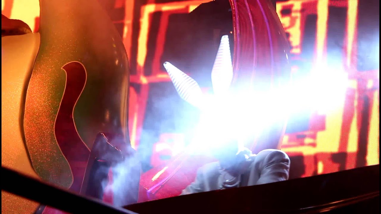 White Rabbit DJ Adam Auburn Mad T Party Deep House Mix - YouTube