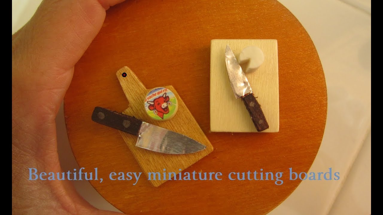 Cutting boards miniature DIY. Dollhouse cutting board - YouTube
