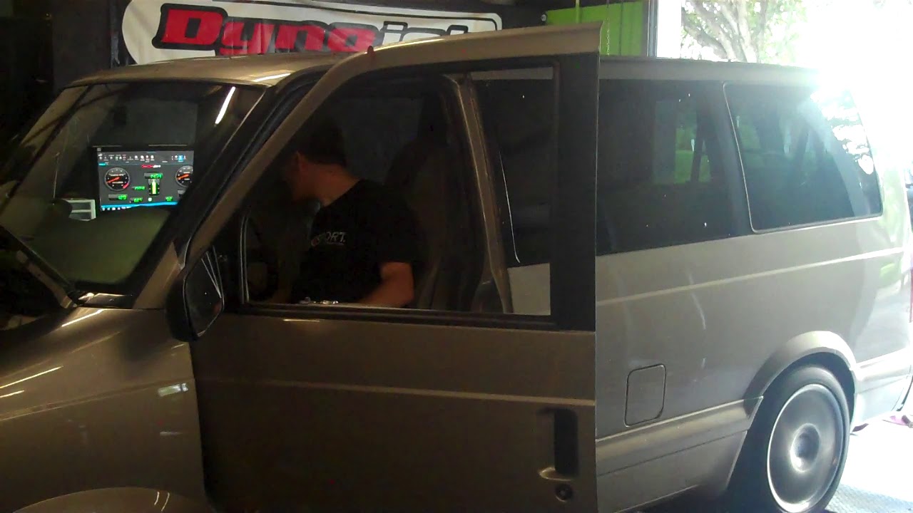 LS1 Astro van on dyno - YouTube