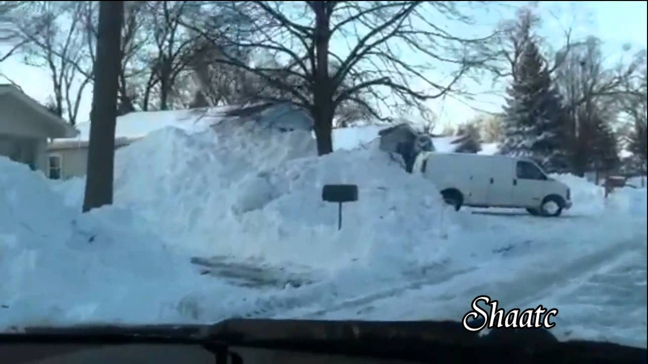 After The Snow Storm in Illinois -02_02_2011.mp4 - YouTube