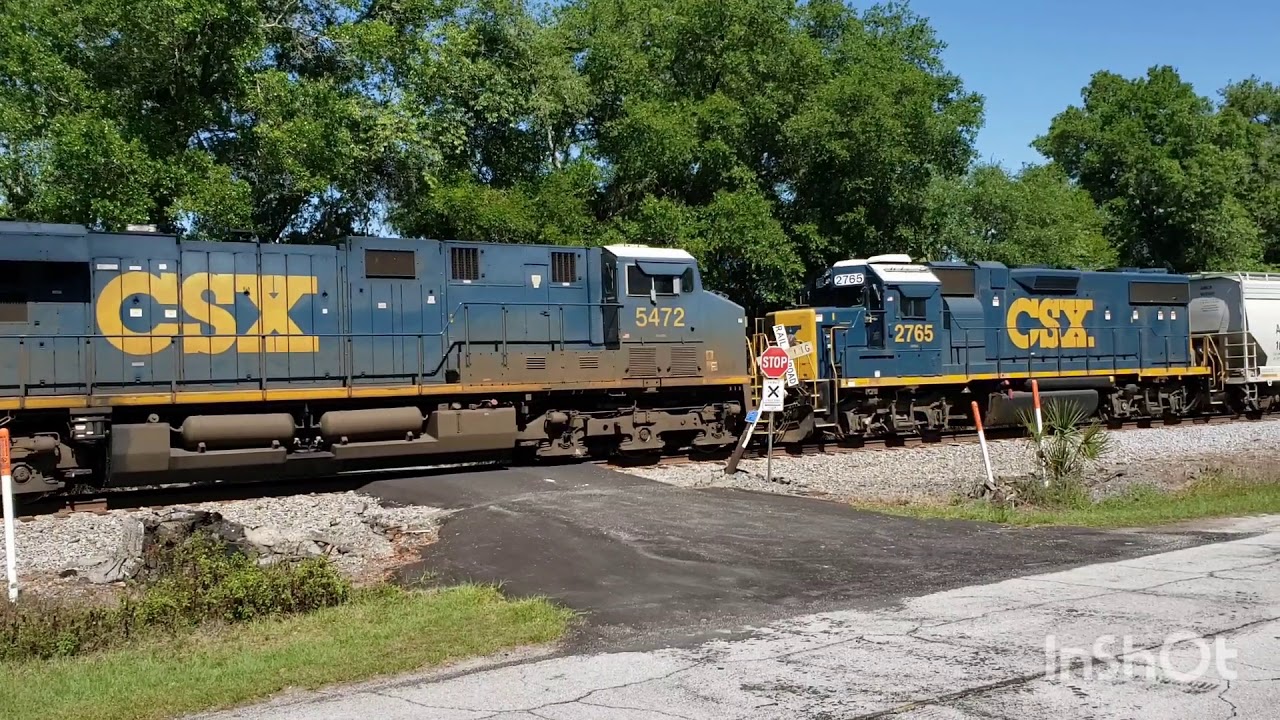 CSX Q453-7 with GP38-2 Trailing - YouTube