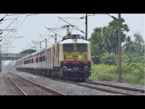 Indian Railways Freight Train WAP-7 Electric train🚆🚆🚆🚆 - YouTube