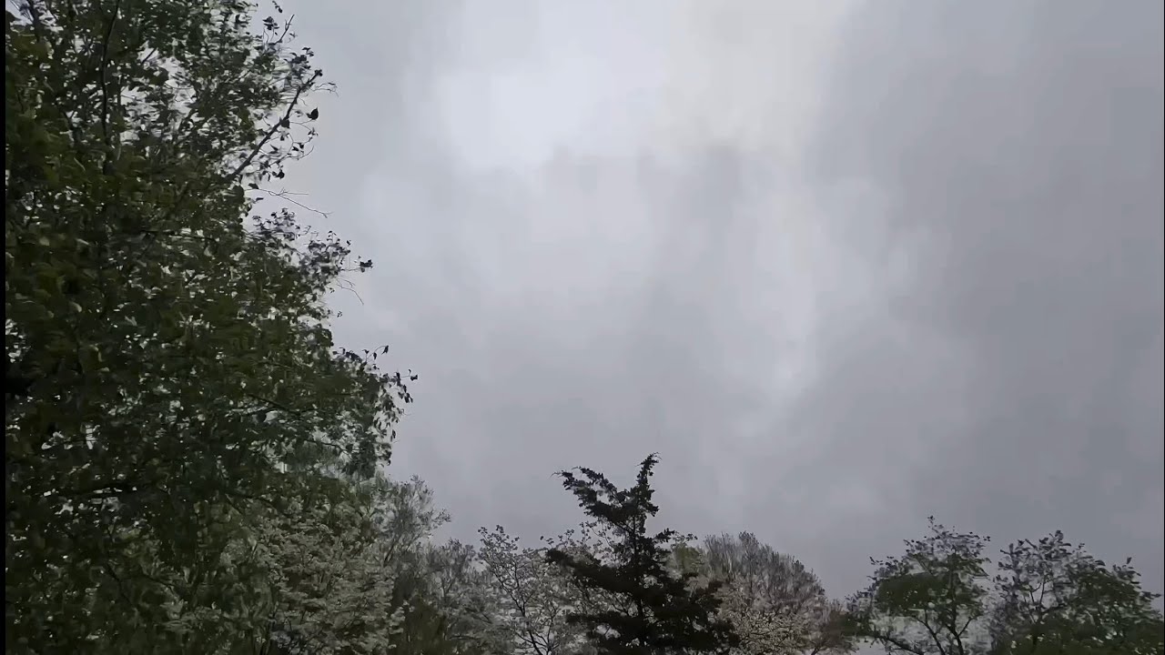 GWC Time Lapse - Easterly Flow - April 29, 2023 - YouTube