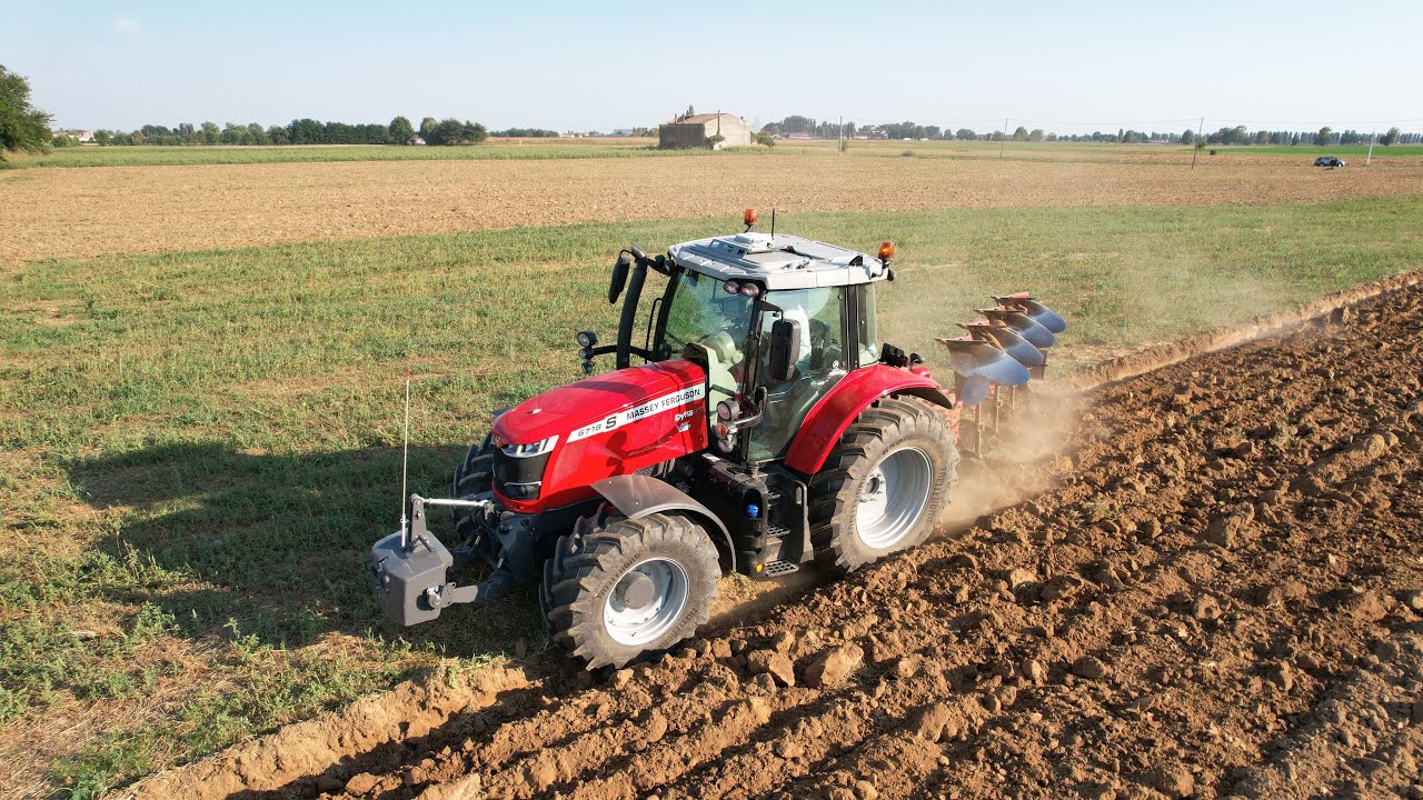 Massey Ferguson 6718S - YouTube