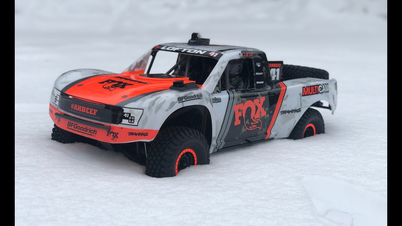 RC ADVENTURES, TRAXXAS UDR - YouTube