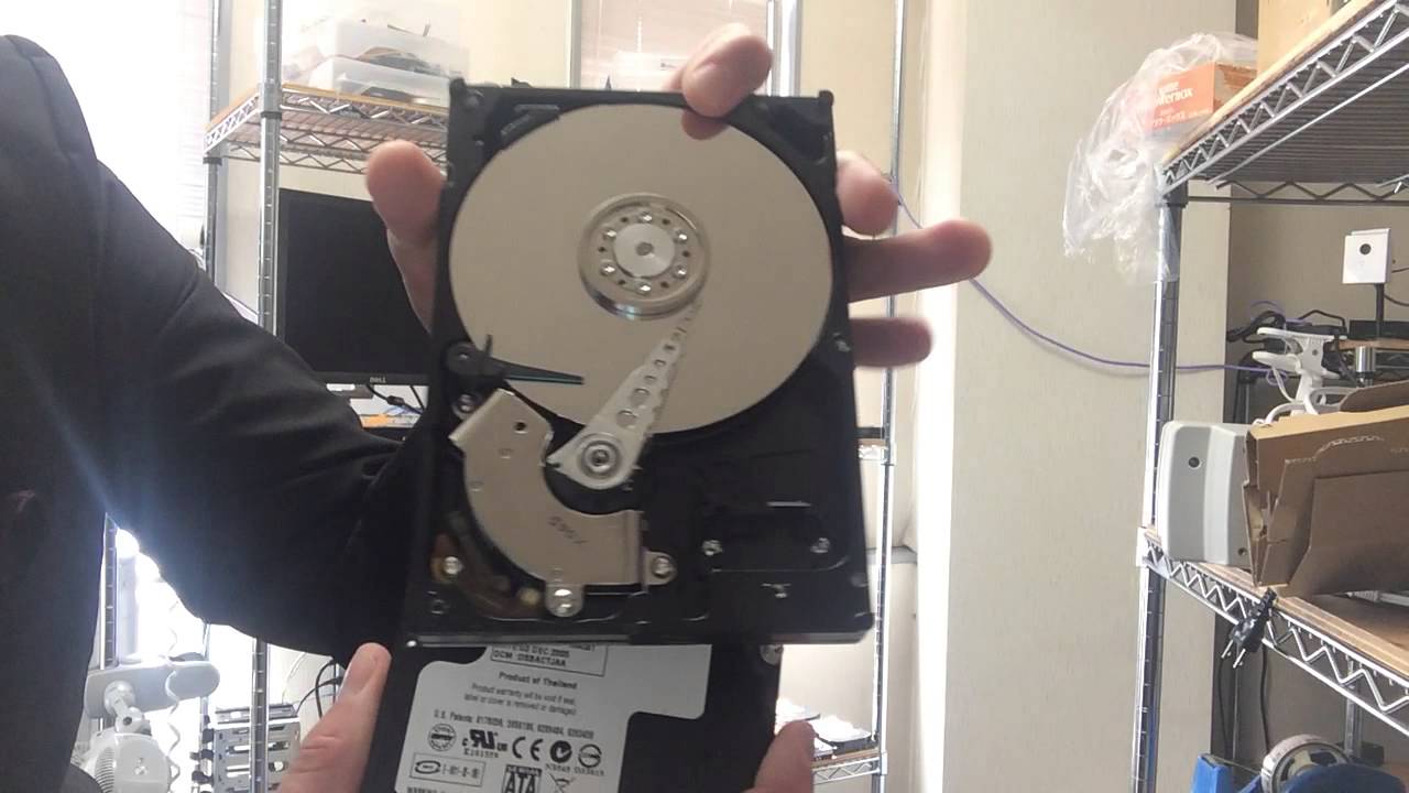 WD2500 Western Digital データ復活 モーター移植で救出成功しました！ - YouTube