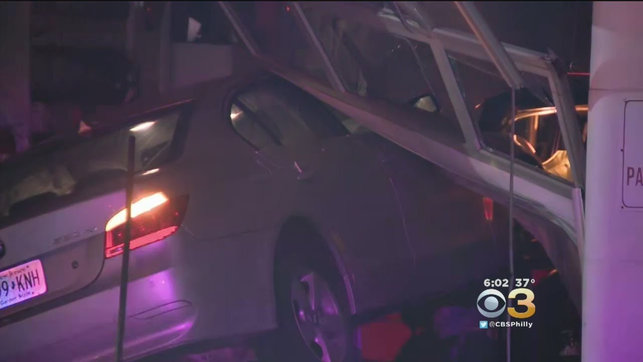 Car Crashes Into Auto Repair Shop In Mayfair: Police - YouTube