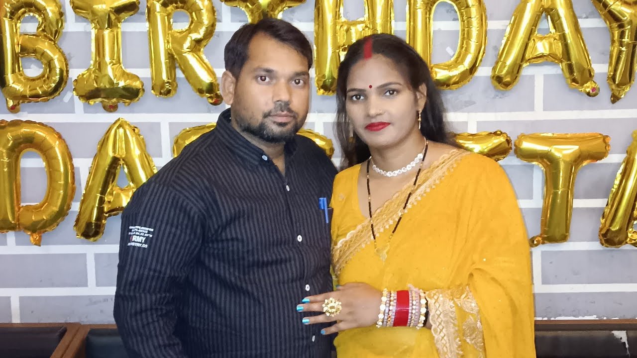 suneeta Devi is live! आप सभी भाइयों बहनों का मेरी लाइफ में मोस्ट वेलकम - YouTube