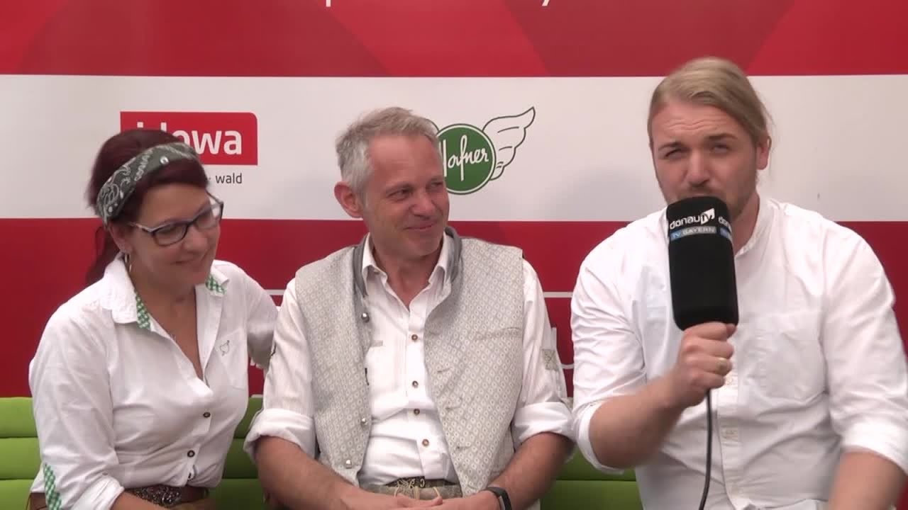 Single Couch 2019 - Pärchen Andrea & Gottfried - YouTube