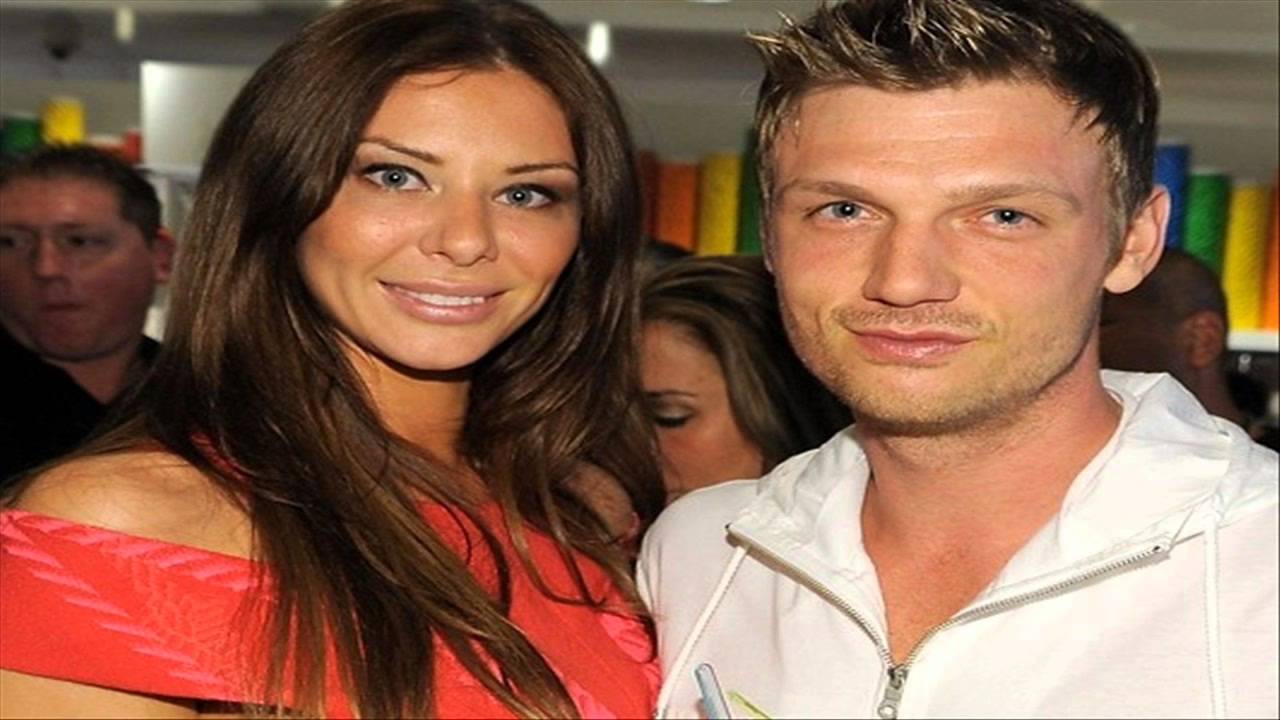 Nick Carter Engaged to Girlfriend Lauren Kitt - YouTube
