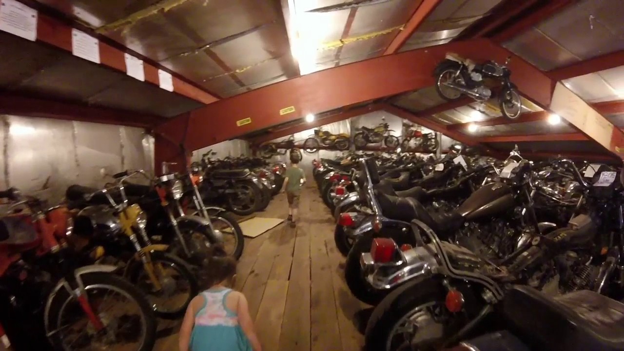 Motorama Auto Museum - YouTube