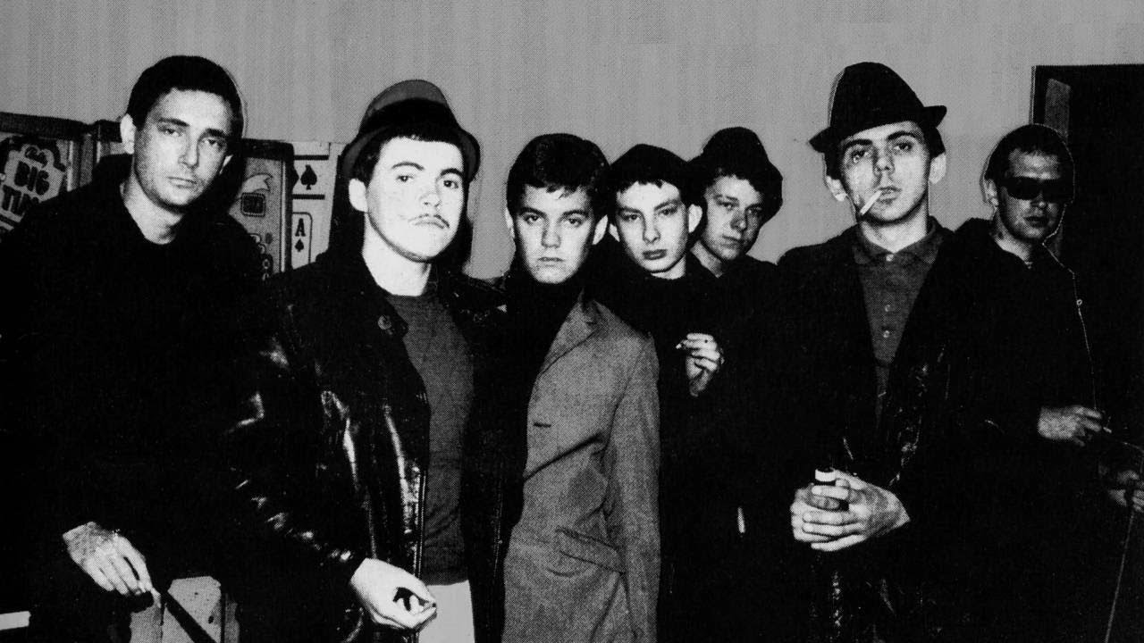 Dexys Midnight Runners - Breaking Down The Walls Of Heartache - YouTube
