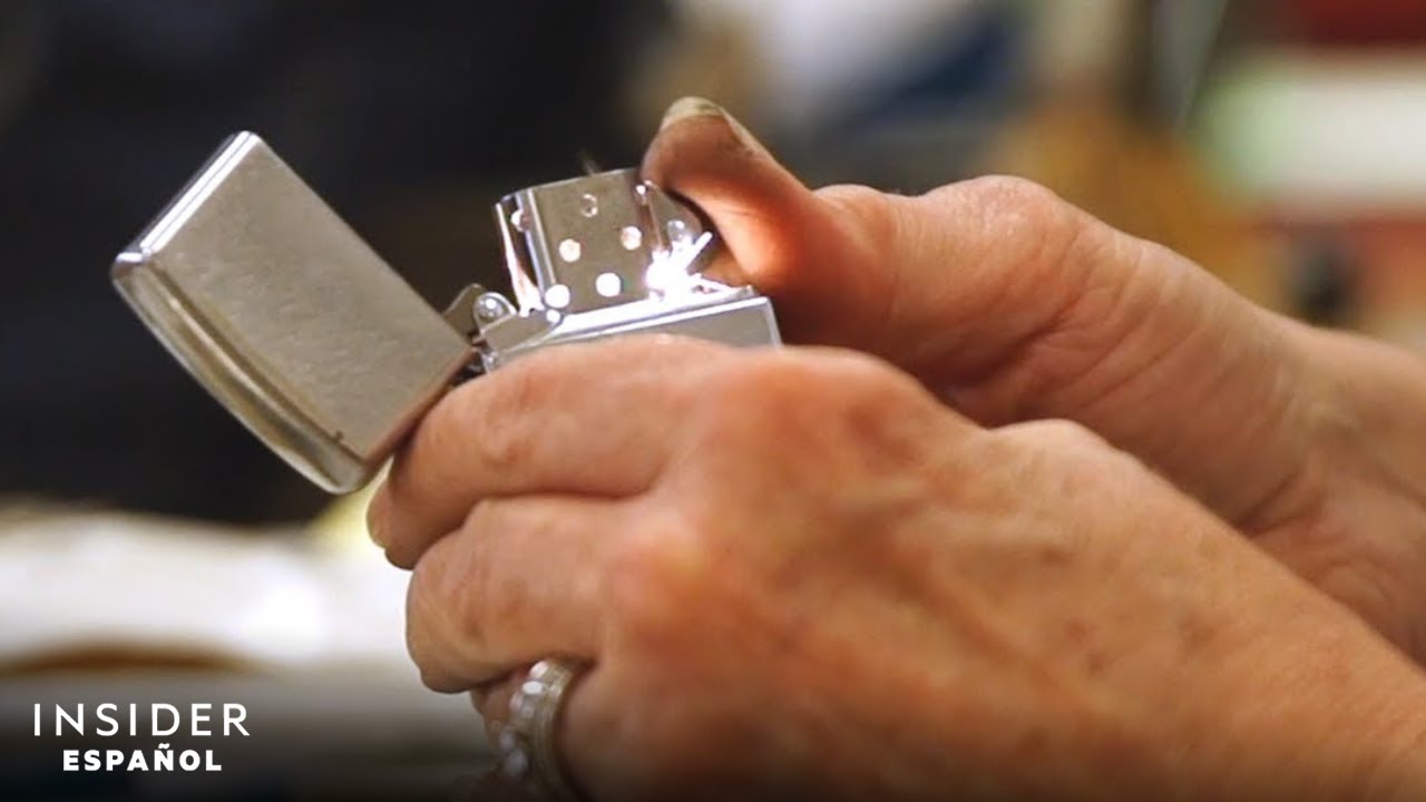 Cómo se fabrican los encendedores Zippo | Cómo se hace - YouTube