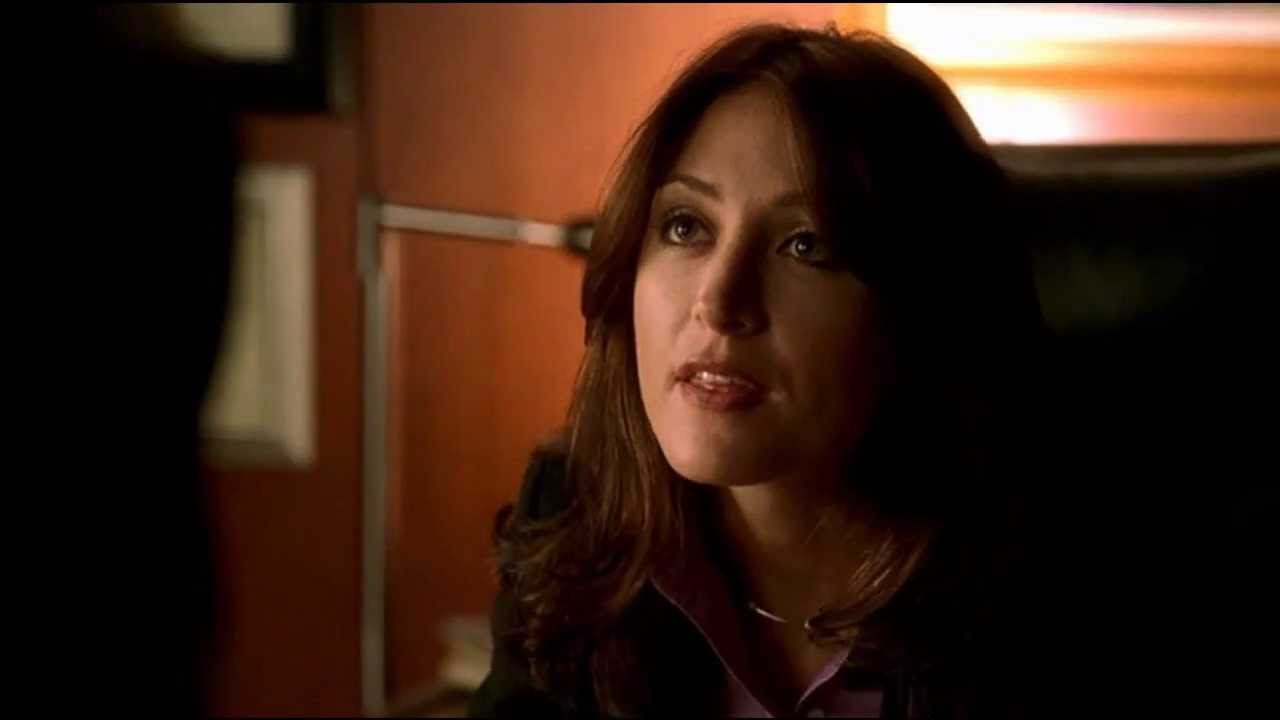 Sasha Alexander on CSI w/ commentary - YouTube