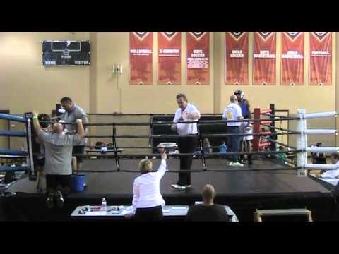 Omaha Boxing 20150926 005 Tristen James, Edel Gomez - YouTube