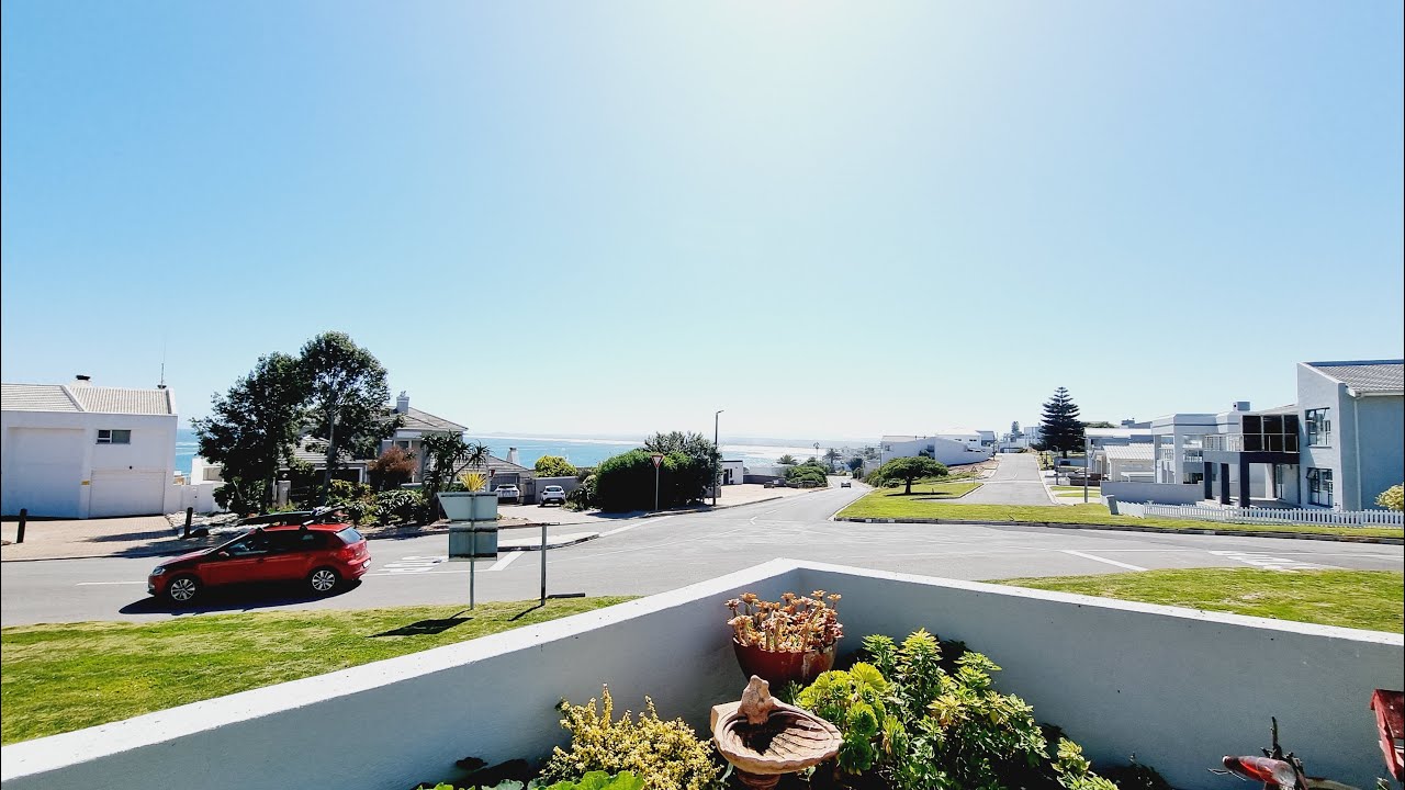 Beautiful ground floor apartment with Sea Views! - Yzerfontein - R 3 ...