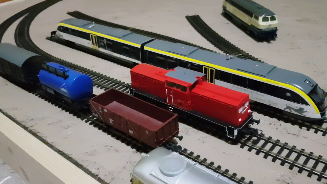 Roco br 204 - YouTube