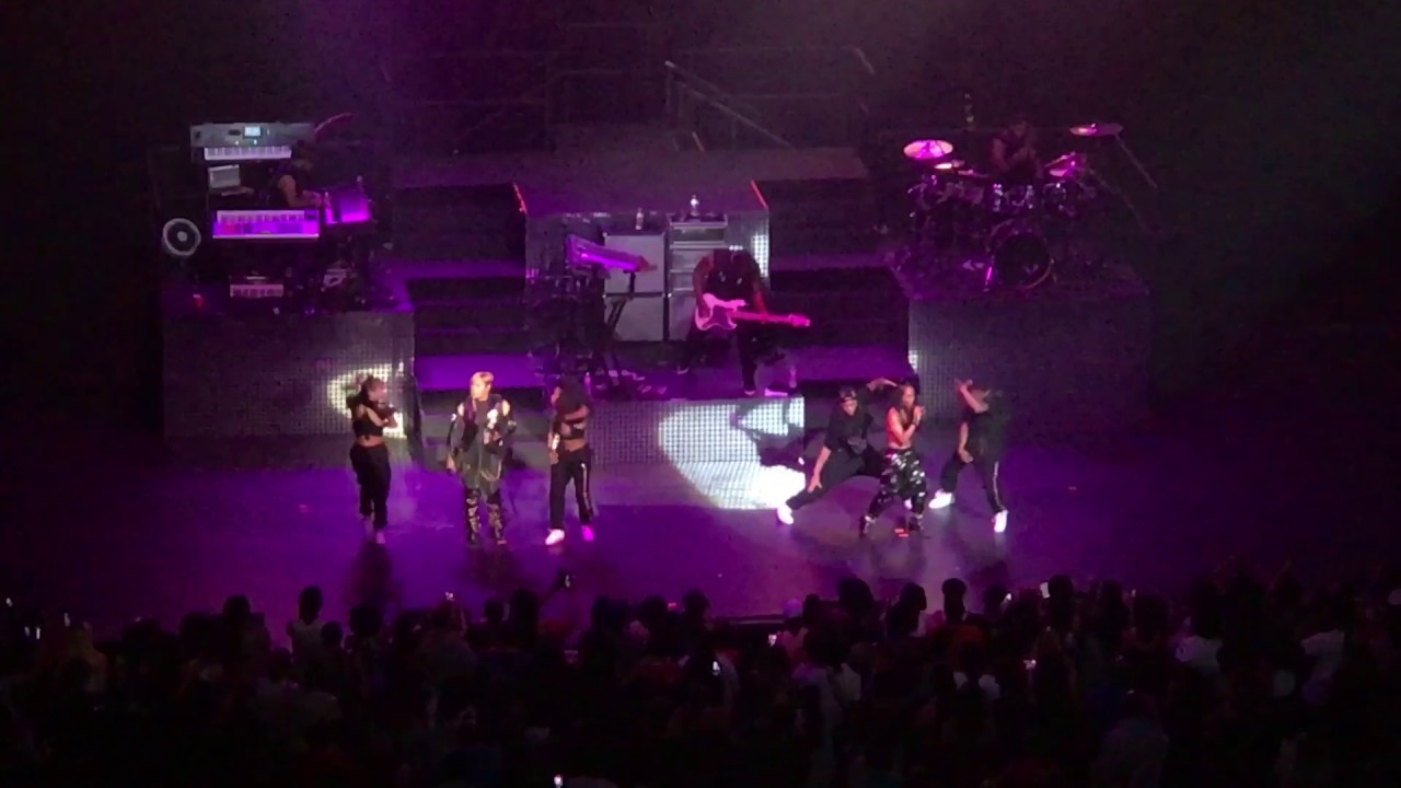TLC Pt. 4 (July 29, 2017) Verizon Theater #ILoveThe90s # ...