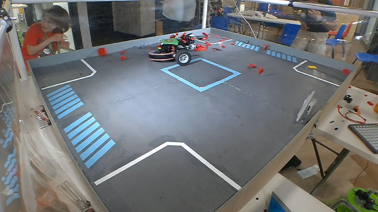 VEGAS - LEGO Combat Robot, Horizontal Spinner WITH INSTRUCTIONS - YouTube