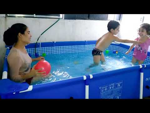 OLHA ESSA BRINCADEIRA João bobo na #piscina #brincadeira muito #divertida #desafio