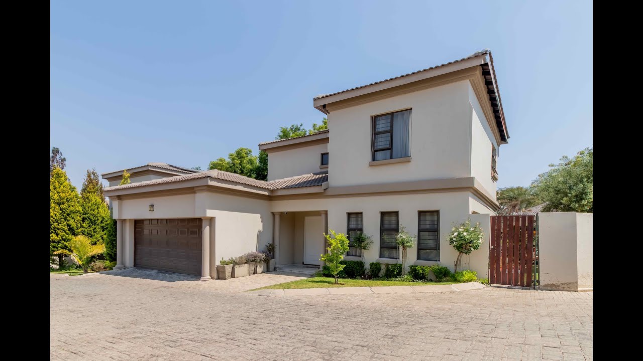 Discover luxury in this home in a gated estate in Vorna Valley, Midrand ...