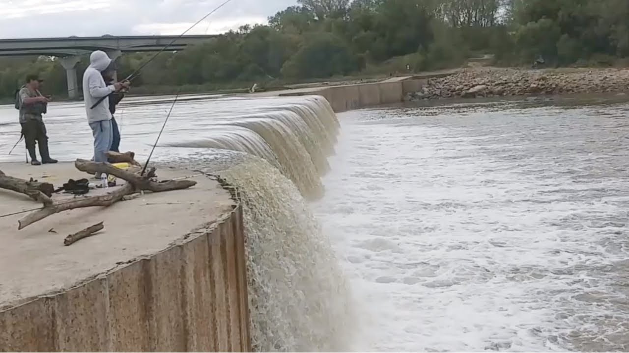 Kansas River Fishing in the Waterfall. EP 185 - YouTube