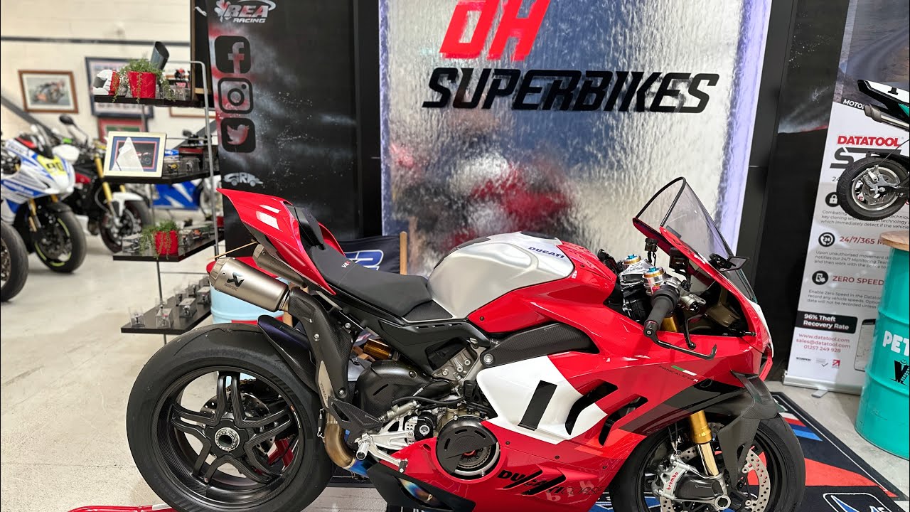 @dhsuperbikes DUCATI PANIGALE V4R 2024 FULL AKRAPOVIC EXHAUST SYSTEM ...
