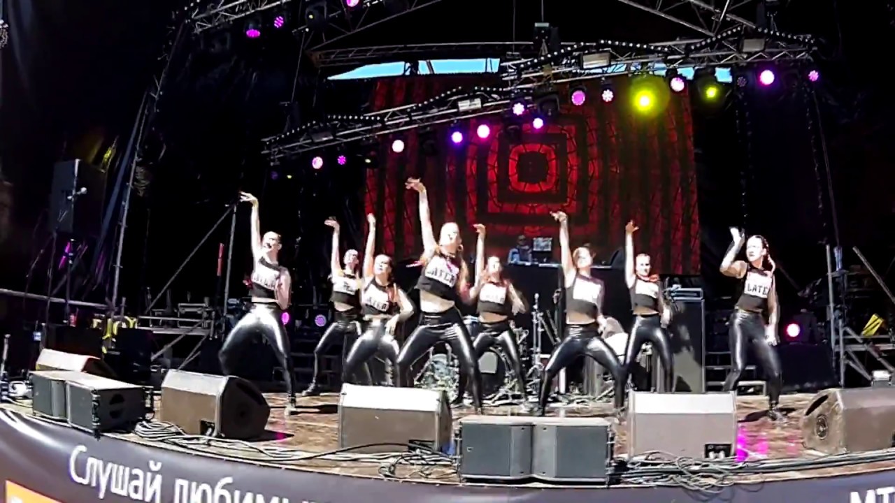 Dancehall Show on the URBAN CULTURE FESTIVAL BY VM Crew - YouTube
