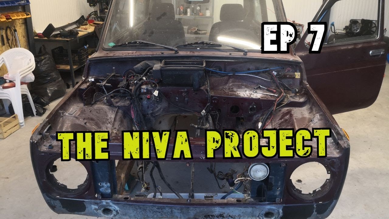 Removing everything else from the Engine Bay on my LADA NIVA / EP 7 ...