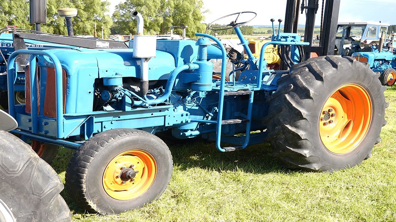 Fordson Major E1A Forklift at the 2024 Edendale Vintage Machinery Club ...