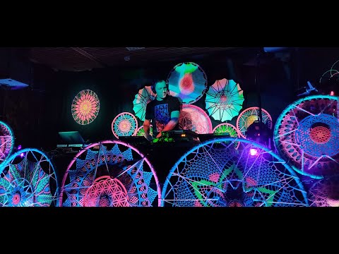Outopsy Joulusauna 2023 - Techno & Indie Dance mix