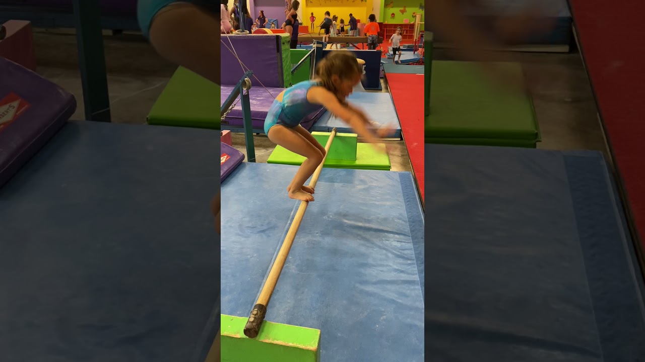 Jump to Squat on Floor Bar Jump Off - YouTube