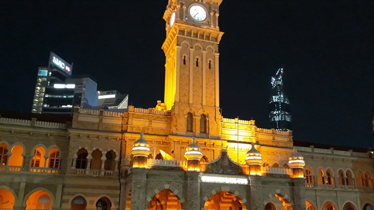 THE BEAUTY OF DATARAN MERDEKA KL / COUNTDOWN CLOCK WATER CURTAIN - YouTube