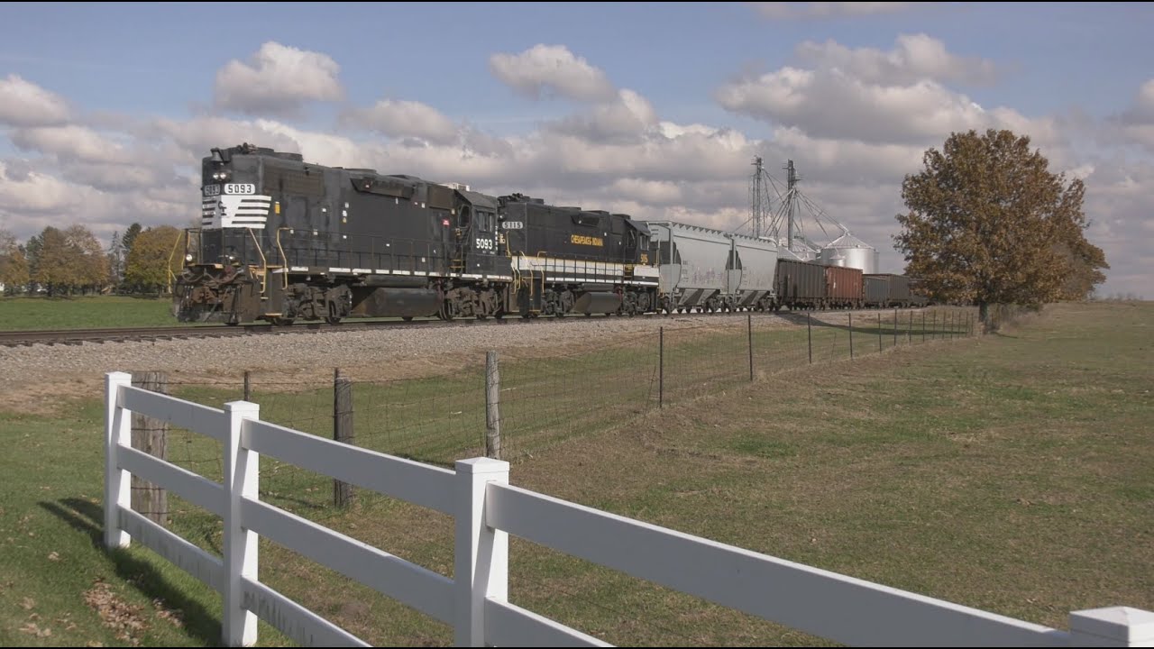 Chesapeake and Indiana with GP38-2 highhoods and Erie Western Landmark ...